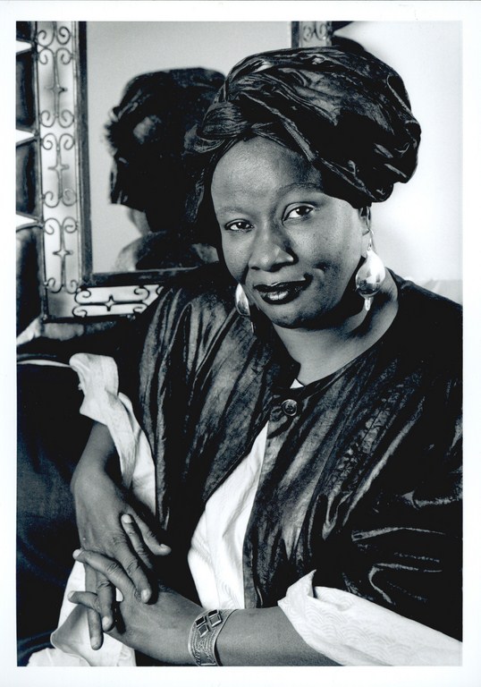 Aminata Traore " non à l'Afrique des ténébres" ! - United Fashion For Peace